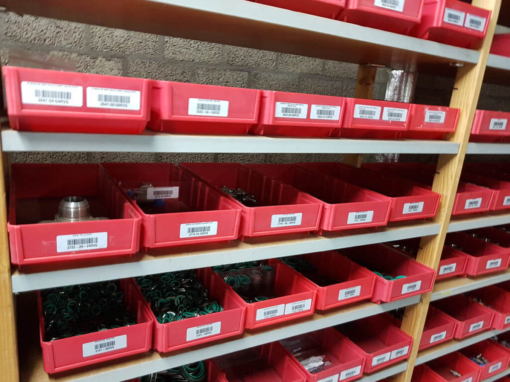 Geeve Hydraulics - ALTEC industrial identification B.V.