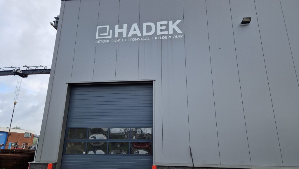Beton- en vlechtbedrijf Hadek B.V. - ALTEC industrial identification B.V.