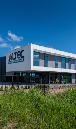 Label printers - ALTEC industrial identification B.V.